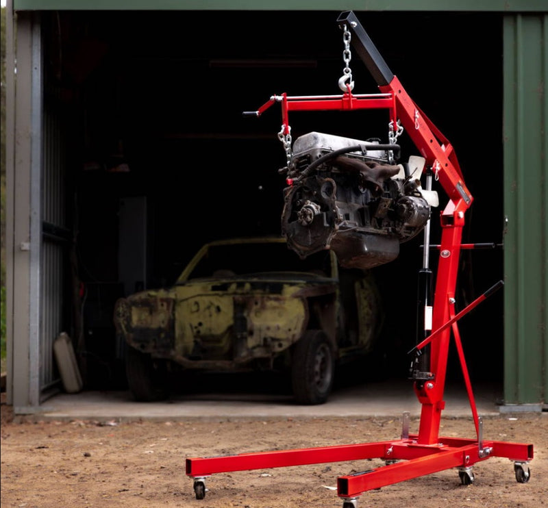 Mobile Repair Equipment: Portable Engine Cranes Explained | News